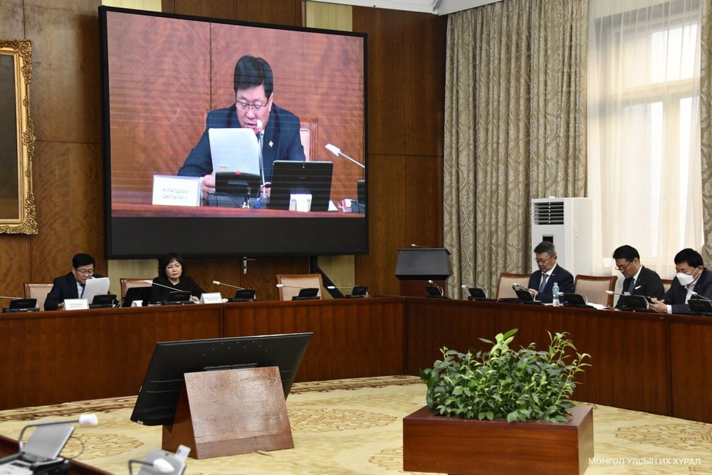 Байнгын хороо С Золжаргал Б Баярсайхан Б Энхбат Э Сарантогос нарыг элчин сайдад дэмжив